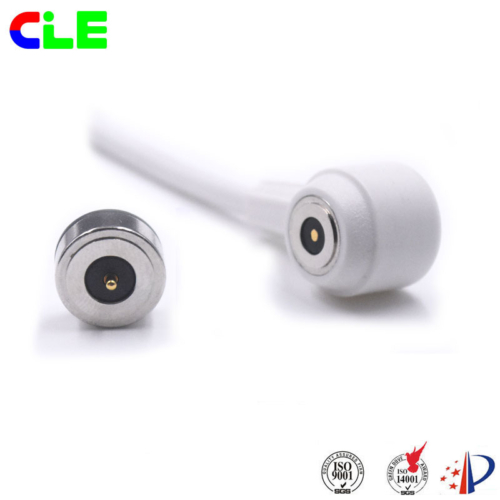 Magnetic usb cable connector with charging